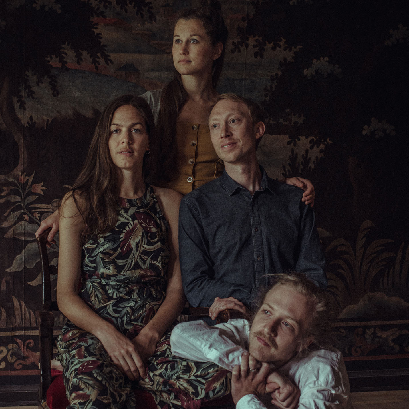 Lea & The Loved Ones gör sånger av brev – Lira